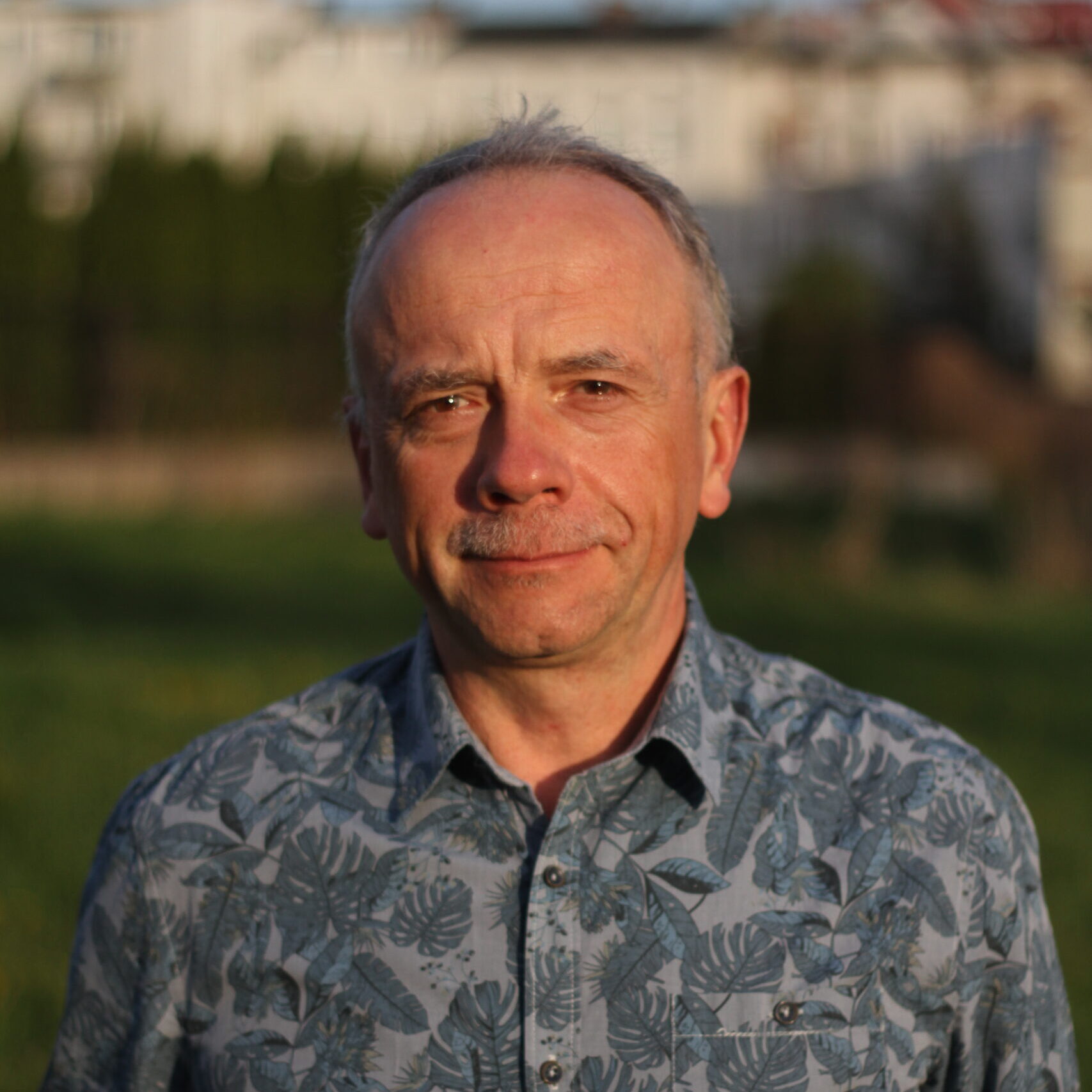 dr hab. Aleksander Denisiuk - Polsko-Japońska Akademia Technik ...